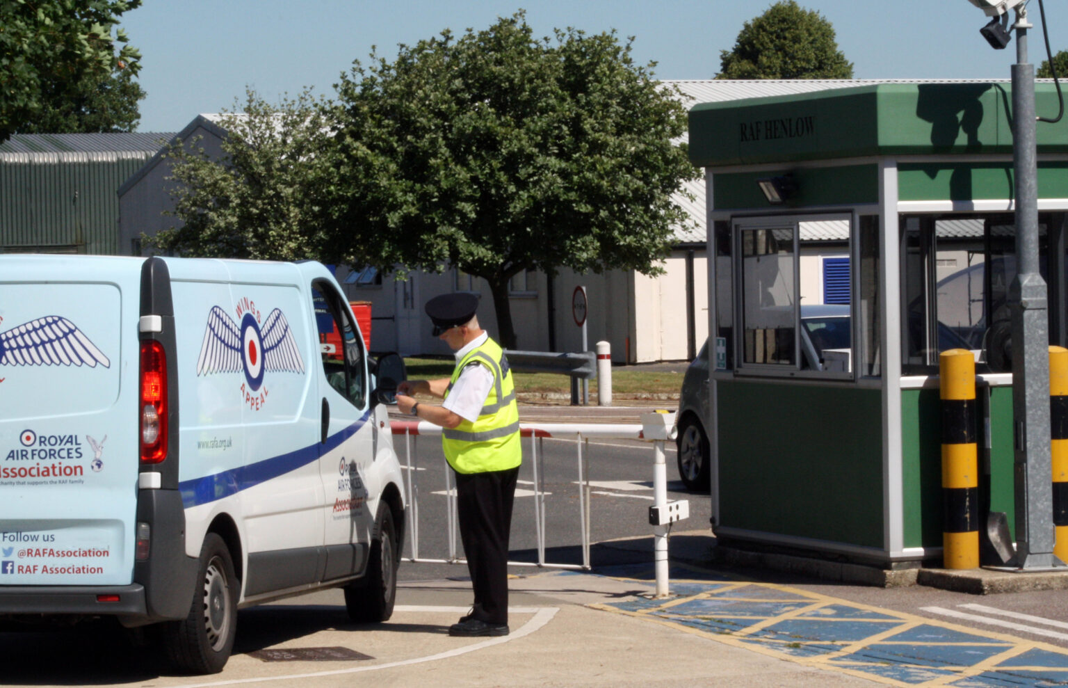 MOD Guard Service – Inside DIO