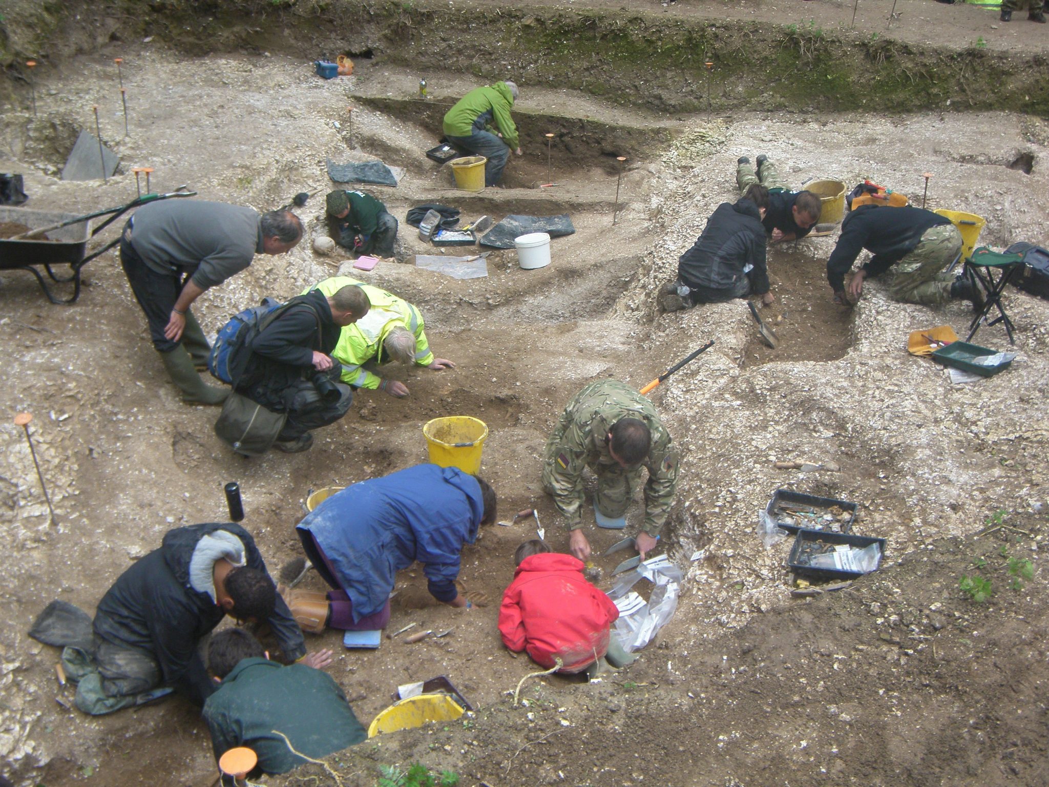 Launch of new book on excavations at Barrow Clump – Inside DIO